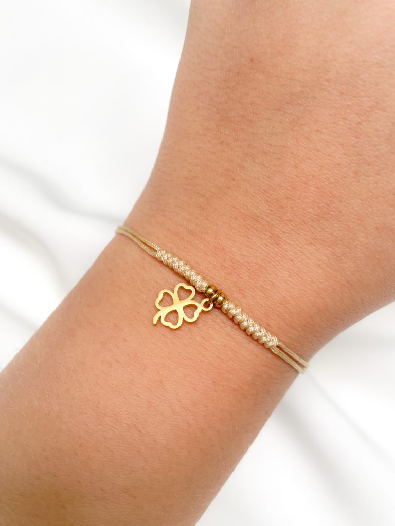 Pulsera Amelia trebol dorado | Joyería Petunia